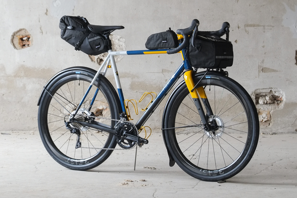 EXPRESS TRAIN - Fern-Fahrraeder