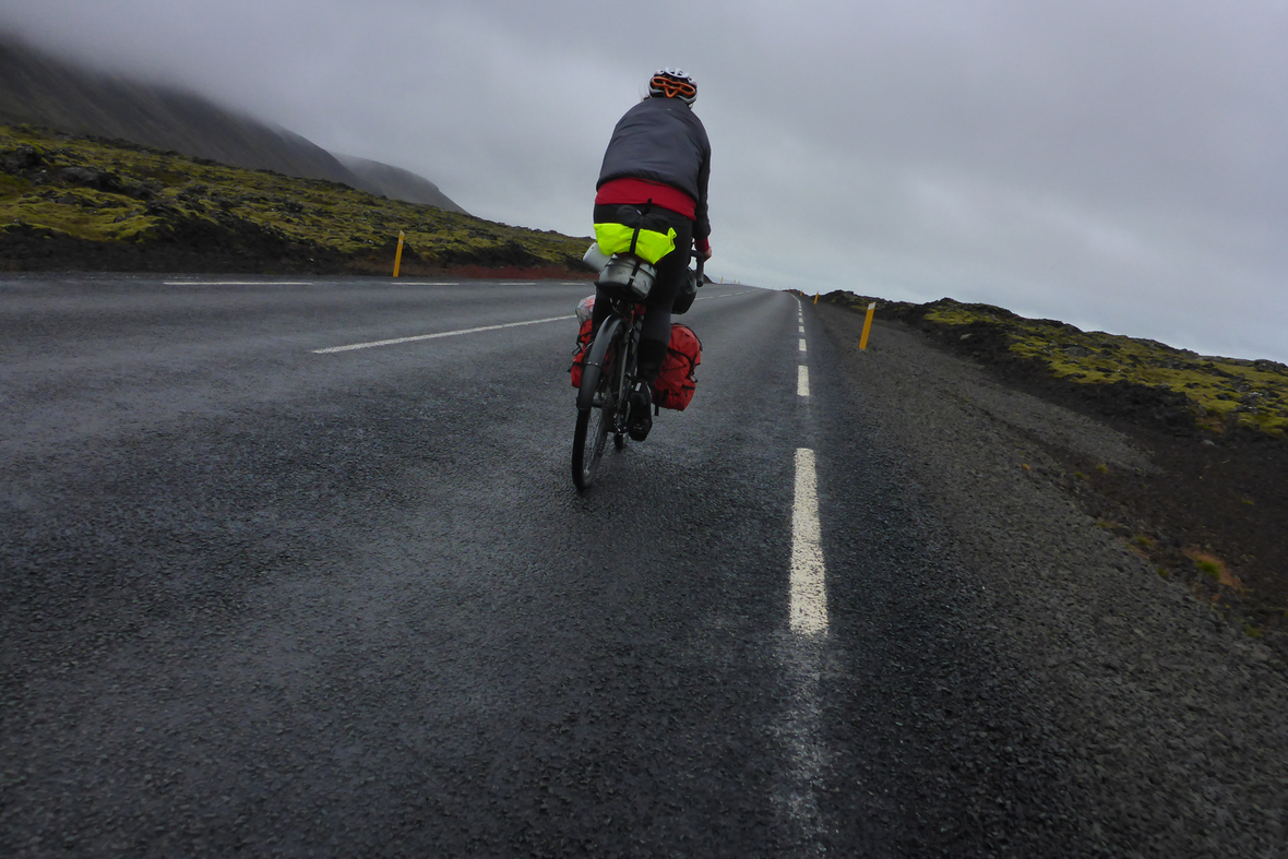 ISLAND - Fern-Fahrraeder